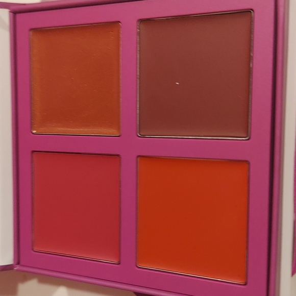 Sephora | Makeup | Velvet Blush Pallet | Poshmark